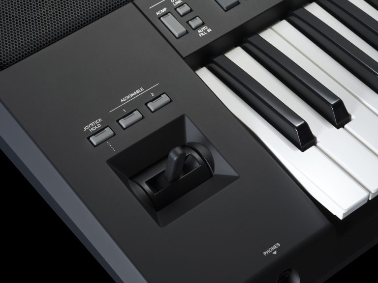 New Yamaha PSR SX920 - Allens Music Centre